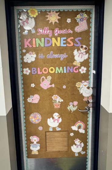 Classroom Kindness Doors | Nyla's Crafty Teaching